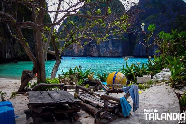 Maya Bay, la famosa playa de Koh Phi Phi